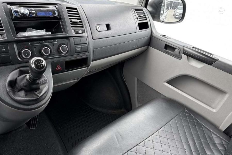 Balts Volkswagen Transporter 2011 Kauņa, ar dzinēja tilpumu 2.00 L un nobraukumu 183 tūkst. km par 6450 €, foto 9 vietnē AUTOMOTO.COM.LV