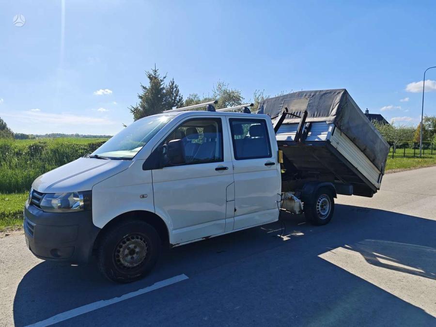Balts Volkswagen Transporter 2011 Mažeikiai, ar dzinēja tilpumu 2.00 L un nobraukumu 318 tūkst. km par 6000 €, foto 4 vietnē AUTOMOTO.COM.LV