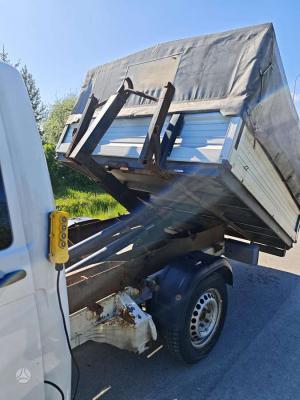 Balts Volkswagen Transporter 2011 Mažeikiai, ar dzinēja tilpumu 2.00 L un nobraukumu 318 tūkst. km par 6000 €, foto 5 vietnē AUTOMOTO.COM.LV