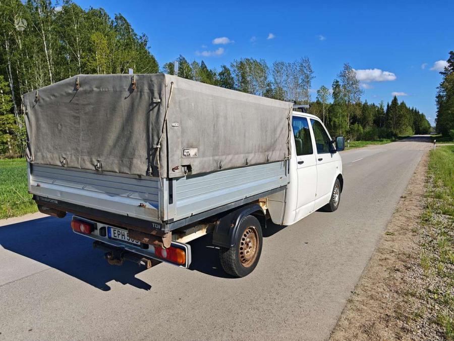 Balts Volkswagen Transporter 2011 Mažeikiai, ar dzinēja tilpumu 2.00 L un nobraukumu 318 tūkst. km par 6000 €, foto 7 vietnē AUTOMOTO.COM.LV