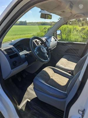 Balts Volkswagen Transporter 2011 Mažeikiai, ar dzinēja tilpumu 2.00 L un nobraukumu 318 tūkst. km par 6000 €, foto 14 vietnē AUTOMOTO.COM.LV
