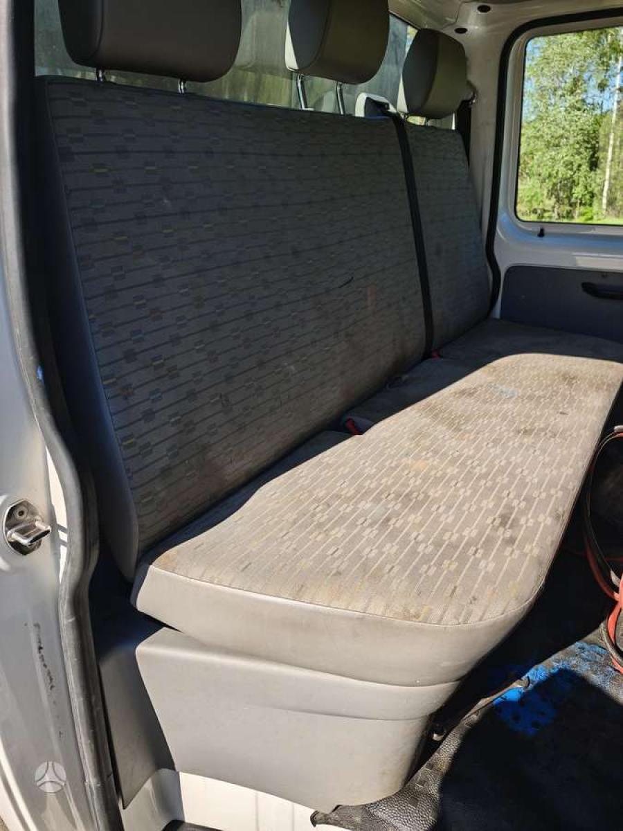 Balts Volkswagen Transporter 2011 Mažeikiai, ar dzinēja tilpumu 2.00 L un nobraukumu 318 tūkst. km par 6000 €, foto 15 vietnē AUTOMOTO.COM.LV