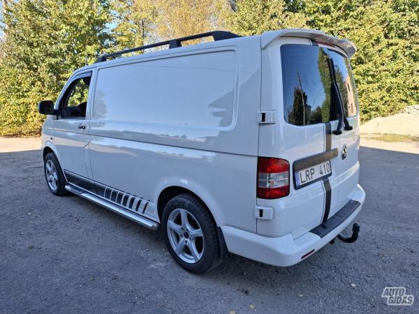 White Volkswagen Transporter 2011 in Kretinga, with an engine capacity of 2.00 L and mileage of 330 thousand km for 6750 €, photo 8 on AUTOMOTO.COM.LV