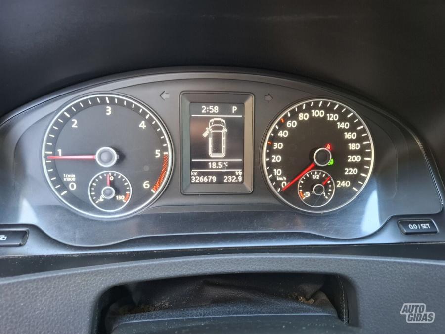 Balts Volkswagen Transporter 2011 Kretinga, ar dzinēja tilpumu 2.00 L un nobraukumu 330 tūkst. km par 6750 €, foto 12 vietnē AUTOMOTO.COM.LV