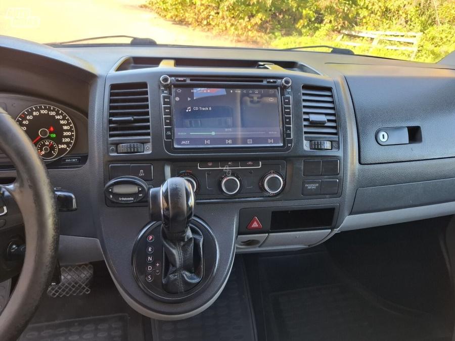 Balts Volkswagen Transporter 2011 Kretinga, ar dzinēja tilpumu 2.00 L un nobraukumu 330 tūkst. km par 6750 €, foto 13 vietnē AUTOMOTO.COM.LV