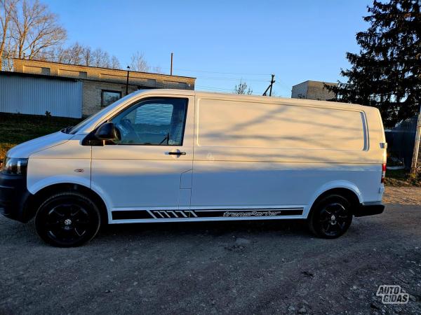 Balts Volkswagen Transporter 2012 Kaišiadorys, ar dzinēja tilpumu 2.00 L un nobraukumu 320 tūkst. km par 5500 €, foto 2 vietnē AUTOMOTO.COM.LV