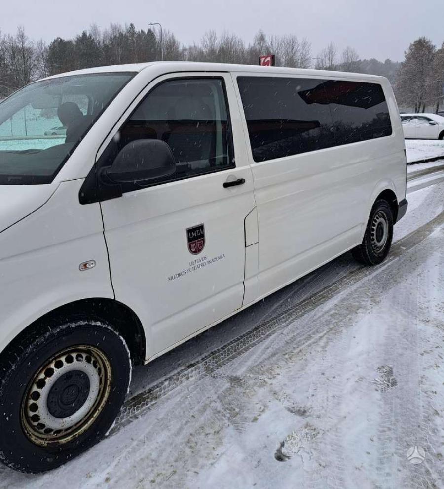 Balts Volkswagen Transporter 2012 Viļņa, ar dzinēja tilpumu 1.97 L un nobraukumu 196 tūkst. km par 10000 €, foto 2 vietnē AUTOMOTO.COM.LV