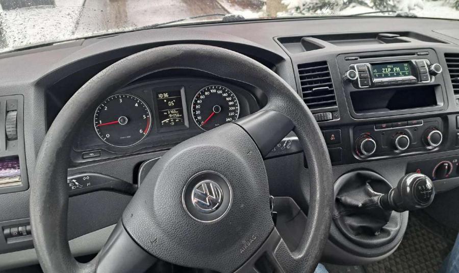 Balts Volkswagen Transporter 2012 Viļņa, ar dzinēja tilpumu 1.97 L un nobraukumu 196 tūkst. km par 10000 €, foto 6 vietnē AUTOMOTO.COM.LV
