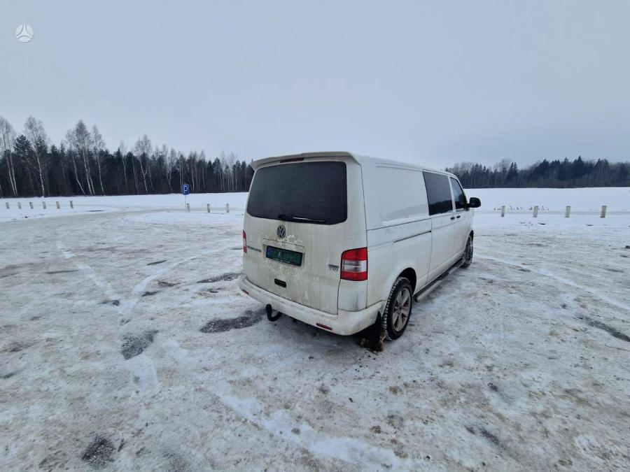 Balts Volkswagen Transporter 2012 Kuršėnai, ar dzinēja tilpumu 2.00 L un nobraukumu 268 tūkst. km par 5900 €, foto 5 vietnē AUTOMOTO.COM.LV