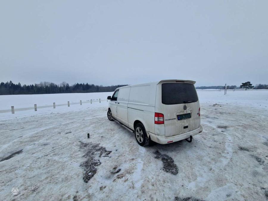 Balts Volkswagen Transporter 2012 Kuršėnai, ar dzinēja tilpumu 2.00 L un nobraukumu 268 tūkst. km par 5900 €, foto 6 vietnē AUTOMOTO.COM.LV