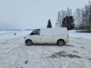 Balts Volkswagen Transporter 2012 Kuršėnai, ar dzinēja tilpumu 2.00 L un nobraukumu 268 tūkst. km par 5900 €, foto 7 vietnē AUTOMOTO.COM.LV
