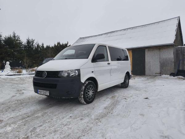 Balts Volkswagen Transporter 2012 Marijampole, ar dzinēja tilpumu 1.97 L un nobraukumu 214 tūkst. km par 8600 €, foto 1 vietnē AUTOMOTO.COM.LV