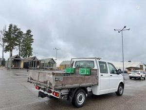 White Volkswagen Transporter 2012 in Vilnius, with an engine capacity of 1.97 L and mileage of 83 thousand km for 13900 €, photo 8 on AUTOMOTO.COM.LV