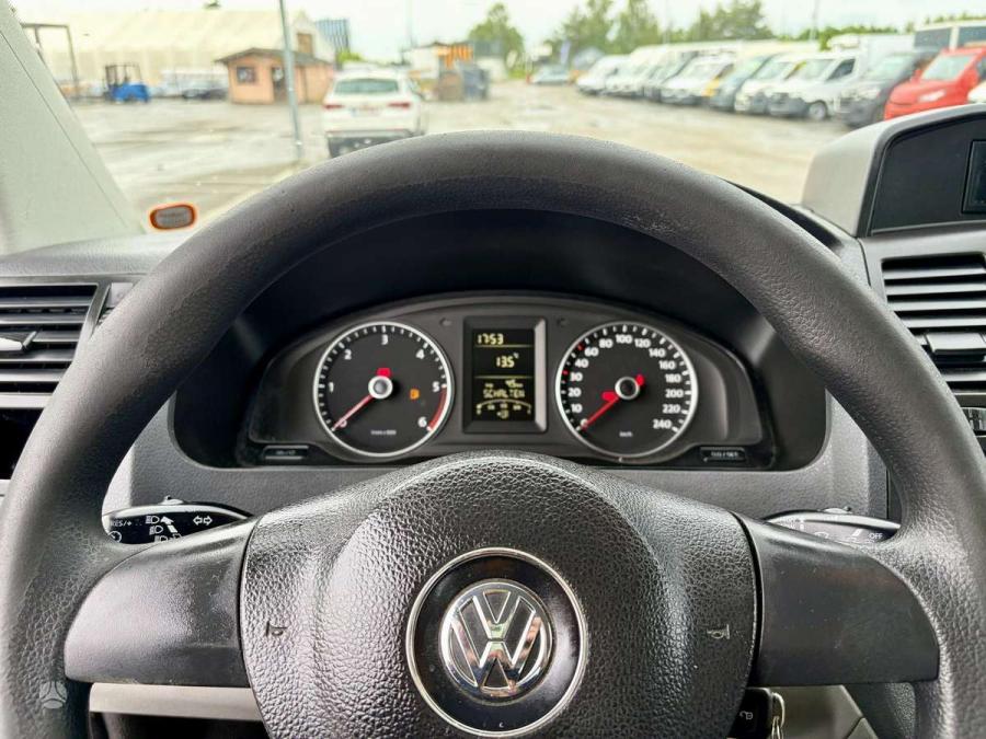 White Volkswagen Transporter 2012 in Vilnius, with an engine capacity of 1.97 L and mileage of 83 thousand km for 13900 €, photo 25 on AUTOMOTO.COM.LV