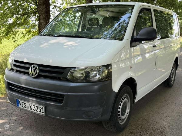 Balts Volkswagen Transporter 2012 Kauņa, ar dzinēja tilpumu 2.00 L un nobraukumu 300 tūkst. km par 8400 €, foto 1 vietnē AUTOMOTO.COM.LV