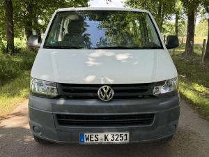 White Volkswagen Transporter 2012 in Kaunas, with an engine capacity of 2.00 L and mileage of 300 thousand km for 8400 €, photo 4 on AUTOMOTO.COM.LV