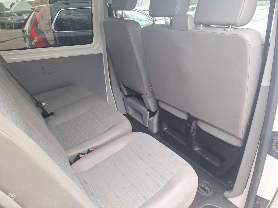 White Volkswagen Transporter 2012 in Marijampole, with an engine capacity of 1.97 L and mileage of 345 thousand km for 8000 €, photo 14 on AUTOMOTO.COM.LV