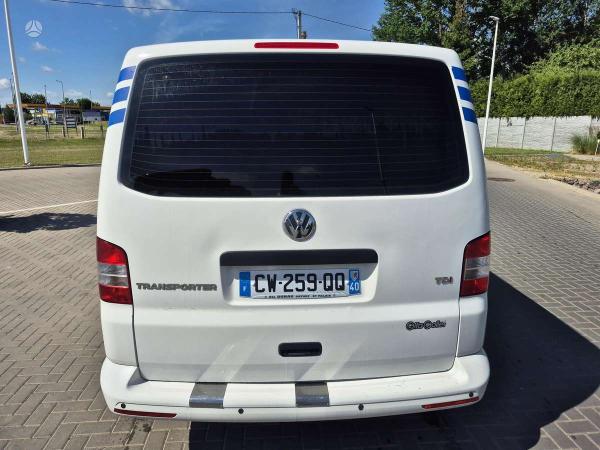 Balts Volkswagen Transporter 2013 Tauragė, ar dzinēja tilpumu 2.00 L un nobraukumu 440 tūkst. km par 6200 €, foto 4 vietnē AUTOMOTO.COM.LV