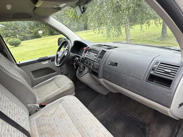 Balts Volkswagen Transporter 2013 Kupiškis, ar dzinēja tilpumu 2.00 L un nobraukumu 280 tūkst. km par 5950 €, foto 6 vietnē AUTOMOTO.COM.LV