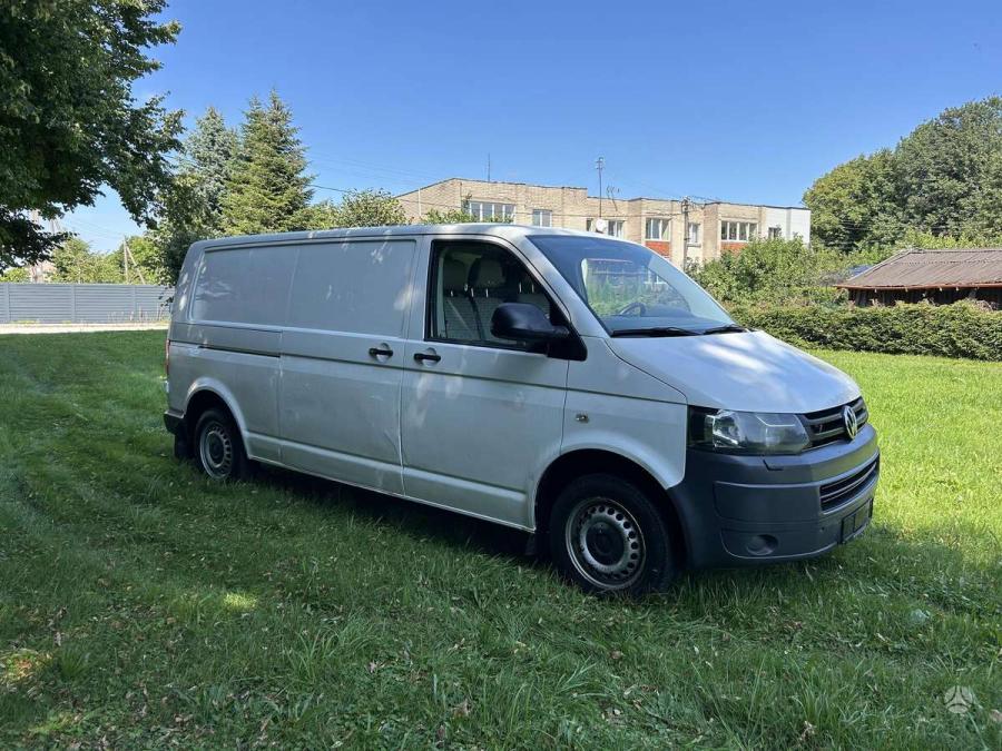 Balts Volkswagen Transporter 2013 Kretinga, ar dzinēja tilpumu 1.97 L un nobraukumu 228 tūkst. km par 3950 €, foto 9 vietnē AUTOMOTO.COM.LV