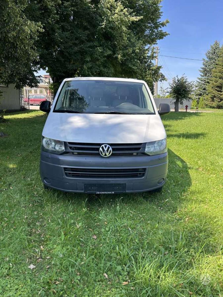 Balts Volkswagen Transporter 2013 Kretinga, ar dzinēja tilpumu 1.97 L un nobraukumu 228 tūkst. km par 3950 €, foto 12 vietnē AUTOMOTO.COM.LV