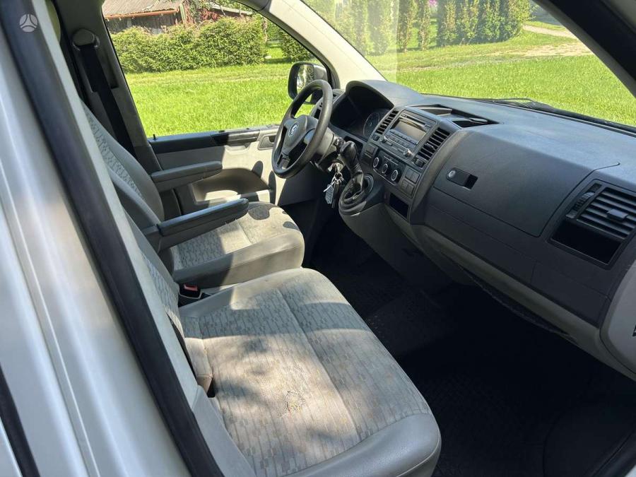 Balts Volkswagen Transporter 2013 Kretinga, ar dzinēja tilpumu 1.97 L un nobraukumu 228 tūkst. km par 3950 €, foto 16 vietnē AUTOMOTO.COM.LV