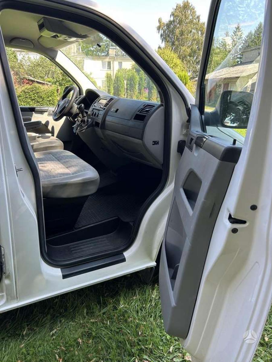 Balts Volkswagen Transporter 2013 Kretinga, ar dzinēja tilpumu 1.97 L un nobraukumu 228 tūkst. km par 3950 €, foto 18 vietnē AUTOMOTO.COM.LV