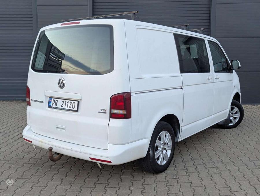 Balts Volkswagen Transporter 2013 Kauņa, ar dzinēja tilpumu 1.97 L un nobraukumu 252 tūkst. km par 6800 €, foto 6 vietnē AUTOMOTO.COM.LV