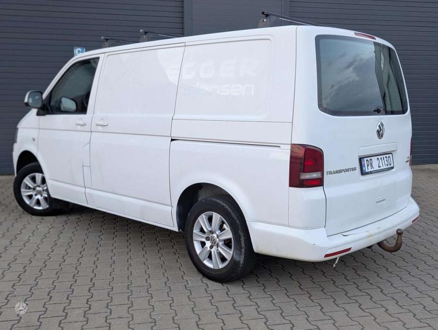 Balts Volkswagen Transporter 2013 Kauņa, ar dzinēja tilpumu 1.97 L un nobraukumu 252 tūkst. km par 6800 €, foto 9 vietnē AUTOMOTO.COM.LV