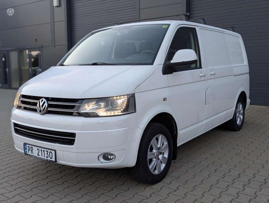 Balts Volkswagen Transporter 2013 Kauņa, ar dzinēja tilpumu 1.97 L un nobraukumu 252 tūkst. km par 6800 €, foto 11 vietnē AUTOMOTO.COM.LV