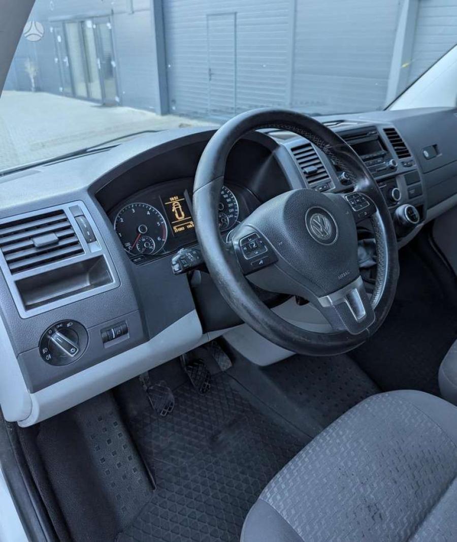Balts Volkswagen Transporter 2013 Kauņa, ar dzinēja tilpumu 1.97 L un nobraukumu 252 tūkst. km par 6800 €, foto 21 vietnē AUTOMOTO.COM.LV