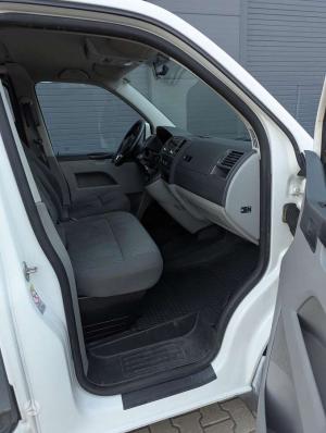 Balts Volkswagen Transporter 2013 Kauņa, ar dzinēja tilpumu 1.97 L un nobraukumu 252 tūkst. km par 6800 €, foto 22 vietnē AUTOMOTO.COM.LV