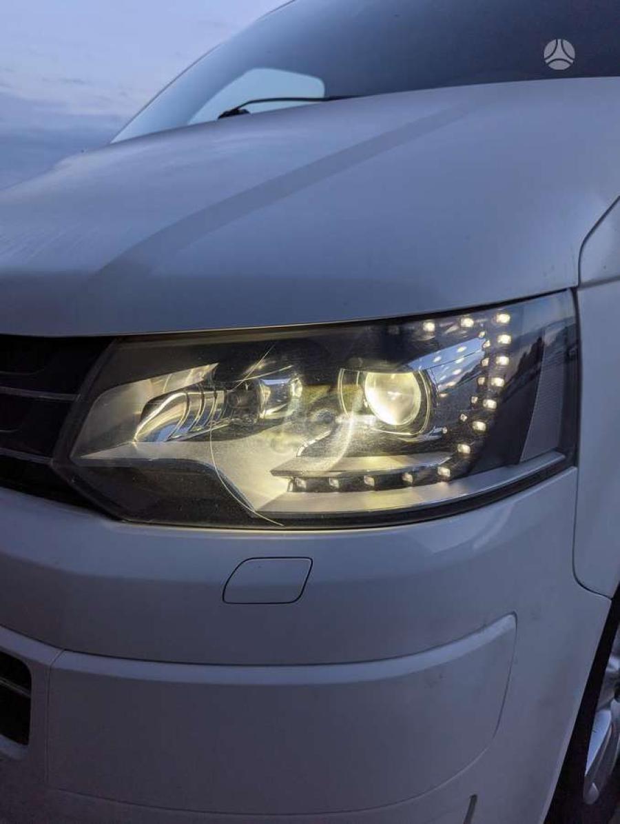 Balts Volkswagen Transporter 2013 Kauņa, ar dzinēja tilpumu 1.97 L un nobraukumu 252 tūkst. km par 6800 €, foto 29 vietnē AUTOMOTO.COM.LV