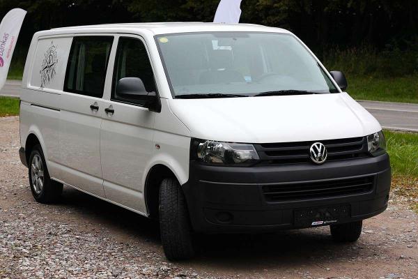 Balts Volkswagen Transporter 2013 Kretinga, ar dzinēja tilpumu 1.97 L un nobraukumu 237 tūkst. km par 11999 €, foto 9 vietnē AUTOMOTO.COM.LV