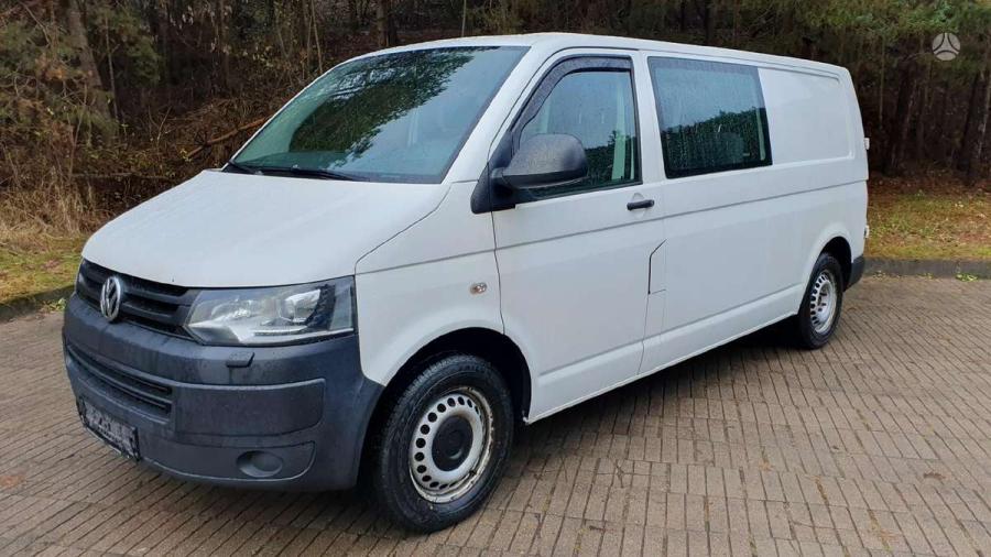 Balts Volkswagen Transporter 2014 Viļņa, ar dzinēja tilpumu 2.00 L un nobraukumu 334 tūkst. km par 10000 €, foto 1 vietnē AUTOMOTO.COM.LV