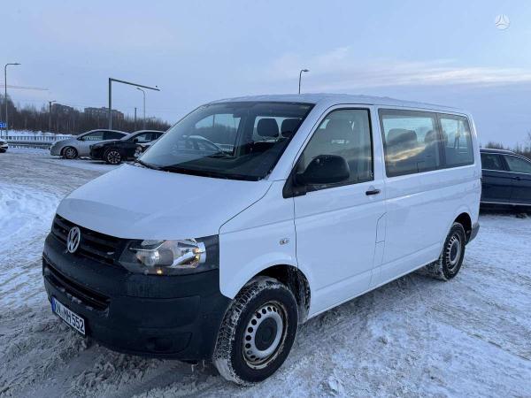 Balts Volkswagen Transporter 2014 Viļņa, ar dzinēja tilpumu 1.90 L un nobraukumu 300 tūkst. km par 9550 €, foto 1 vietnē AUTOMOTO.COM.LV