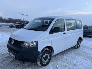 Balts Volkswagen Transporter 2014 Viļņa, ar dzinēja tilpumu 1.90 L un nobraukumu 300 tūkst. km par 9550 €, foto  vietnē AUTOMOTO.COM.LV