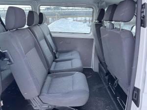 White Volkswagen Transporter 2014 in Vilnius, with an engine capacity of 1.90 L and mileage of 300 thousand km for 9550 €, photo 11 on AUTOMOTO.COM.LV