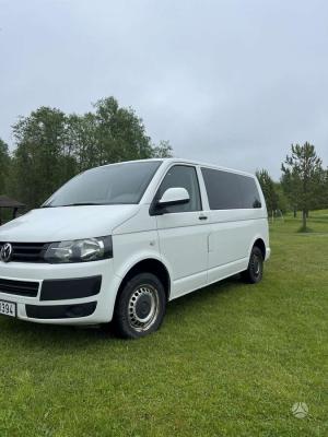 White Volkswagen Transporter 2014 in Utena, with an engine capacity of 1.97 L and mileage of 306 thousand km for 7200 €, photo  on AUTOMOTO.COM.LV