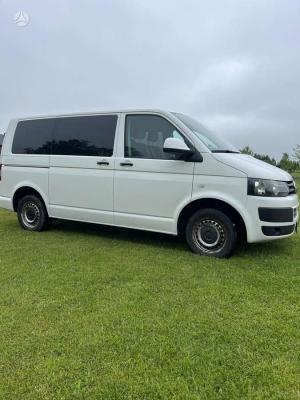 White Volkswagen Transporter 2014 in Utena, with an engine capacity of 1.97 L and mileage of 306 thousand km for 7200 €, photo 3 on AUTOMOTO.COM.LV