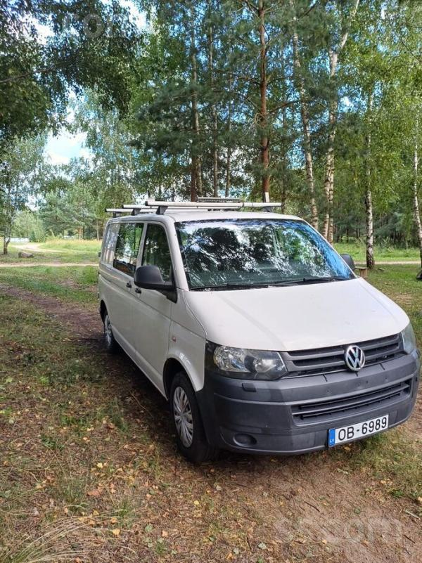 Balts Volkswagen Transporter 2014 Rīga, ar dzinēja tilpumu 2.00 L un nobraukumu 218 tūkst. km par 11500 €, foto 1 vietnē AUTOMOTO.COM.LV