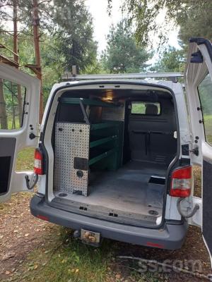 White Volkswagen Transporter 2014 in Riga, with an engine capacity of 2.00 L and mileage of 218 thousand km for 11500 €, photo 7 on AUTOMOTO.COM.LV