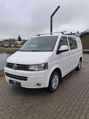 White Volkswagen Transporter 2015 in Raseiniai, with an engine capacity of 1.97 L and mileage of 256 thousand km for 6700 €, photo  on AUTOMOTO.COM.LV