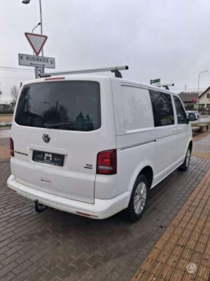 Balts Volkswagen Transporter 2015 Raseiniai, ar dzinēja tilpumu 1.97 L un nobraukumu 256 tūkst. km par 6700 €, foto 6 vietnē AUTOMOTO.COM.LV