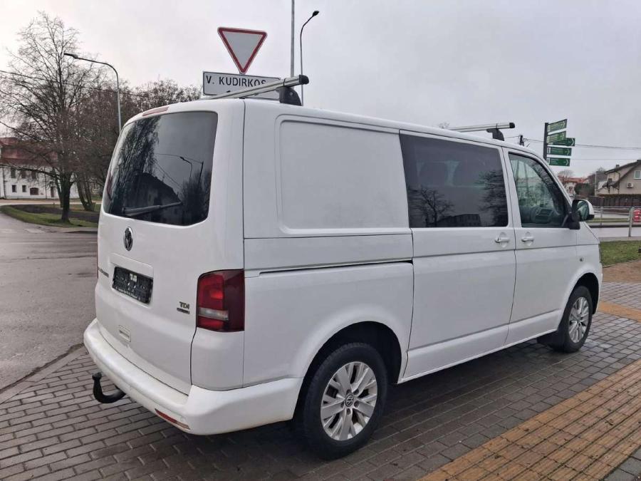 Balts Volkswagen Transporter 2015 Raseiniai, ar dzinēja tilpumu 1.97 L un nobraukumu 256 tūkst. km par 6700 €, foto 8 vietnē AUTOMOTO.COM.LV
