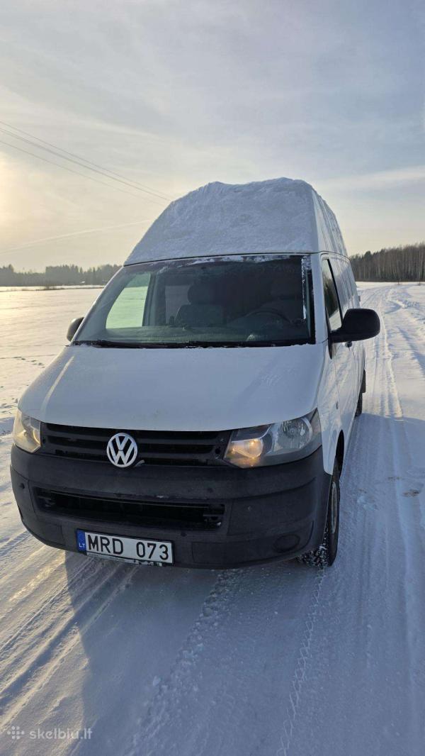Balts Volkswagen Transporter 2015 Panevēža, ar dzinēja tilpumu 2.00 L un nobraukumu 420 tūkst. km par 6700 €, foto 1 vietnē AUTOMOTO.COM.LV