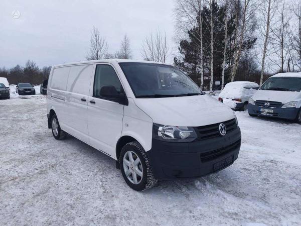 Balts Volkswagen Transporter 2015 Kretinga, ar dzinēja tilpumu 1.97 L un nobraukumu 250 tūkst. km par 11000 €, foto 3 vietnē AUTOMOTO.COM.LV