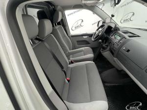 White Volkswagen Transporter 2015 in Vilnius, with an engine capacity of 1.97 L and mileage of 209 thousand km for 11900 €, photo 7 on AUTOMOTO.COM.LV