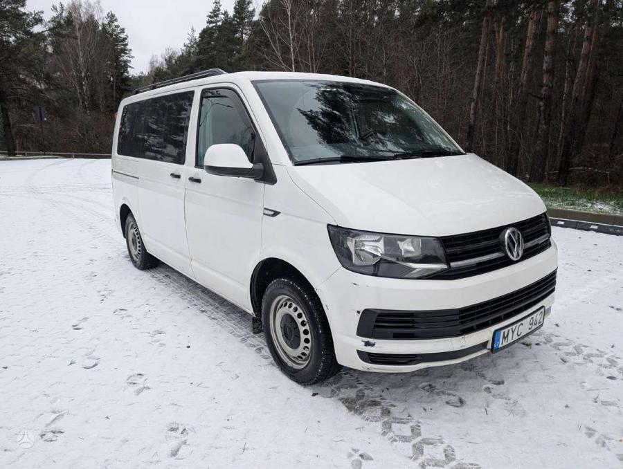 Balts Volkswagen Transporter 2016 Viļņa, ar dzinēja tilpumu 1.97 L un nobraukumu 315 tūkst. km par 12900 €, foto 1 vietnē AUTOMOTO.COM.LV