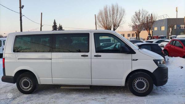 White Volkswagen Transporter 2016 in Klaipeda, with an engine capacity of 1.97 L and mileage of 184 thousand km for 13850 €, photo 8 on AUTOMOTO.COM.LV